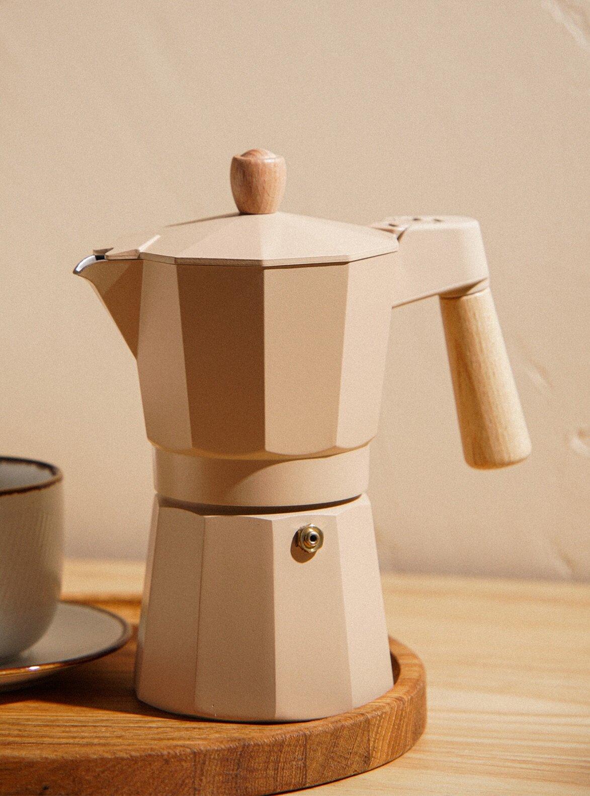 Кофеварка гейзерная SL Home «Ферамо», 300 мл, 11×15,5×20 см, цвет бежевый