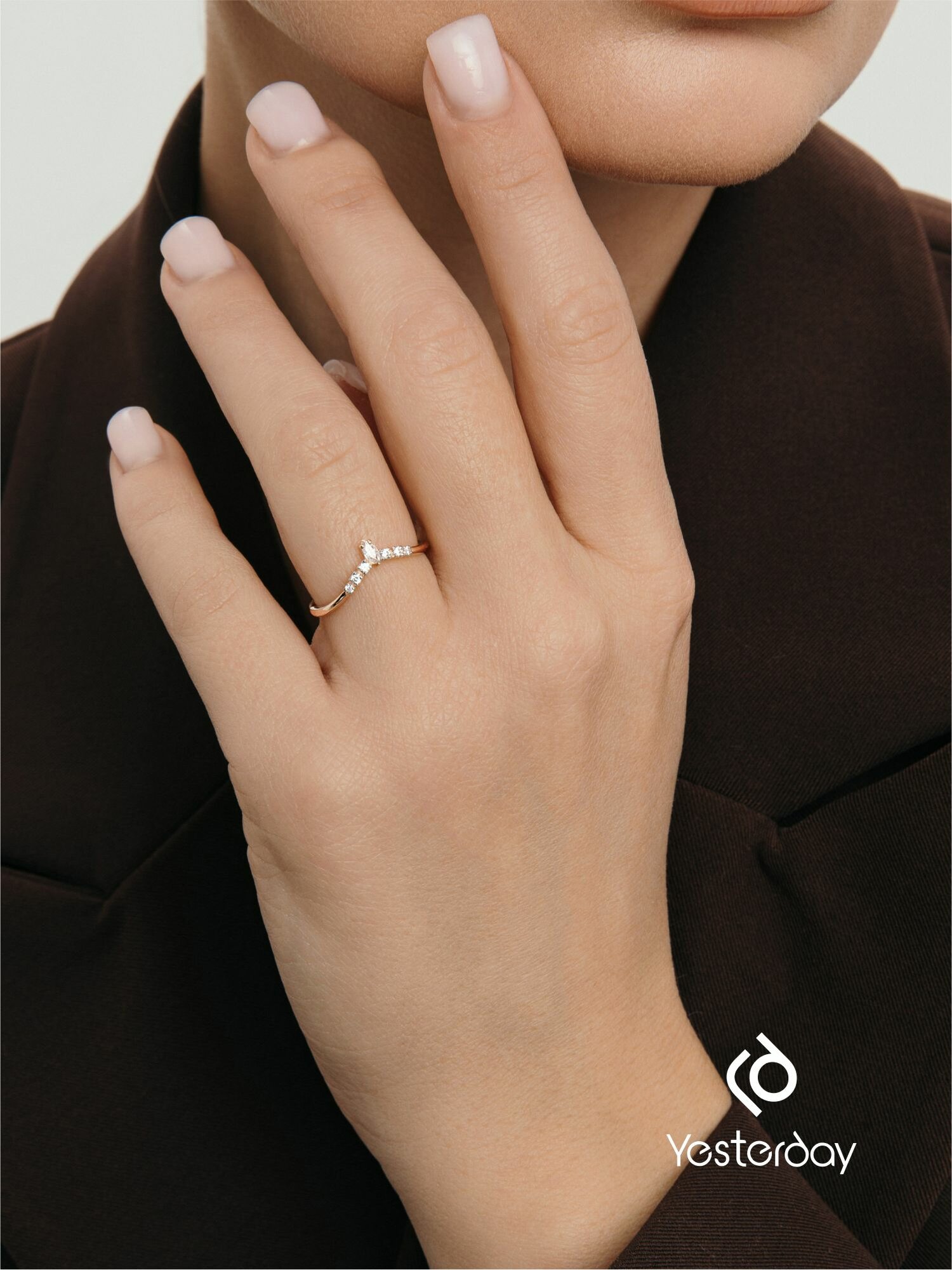 Кольцо, красное золото, 585 проба, фианит