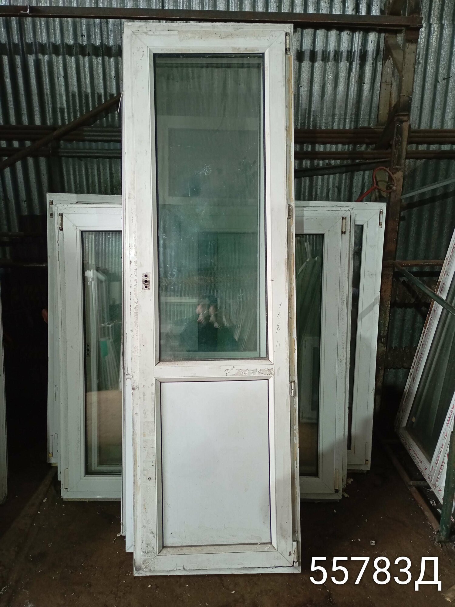 Двери Пластиковые Б/У 2170(в) х 670(ш) Балконные