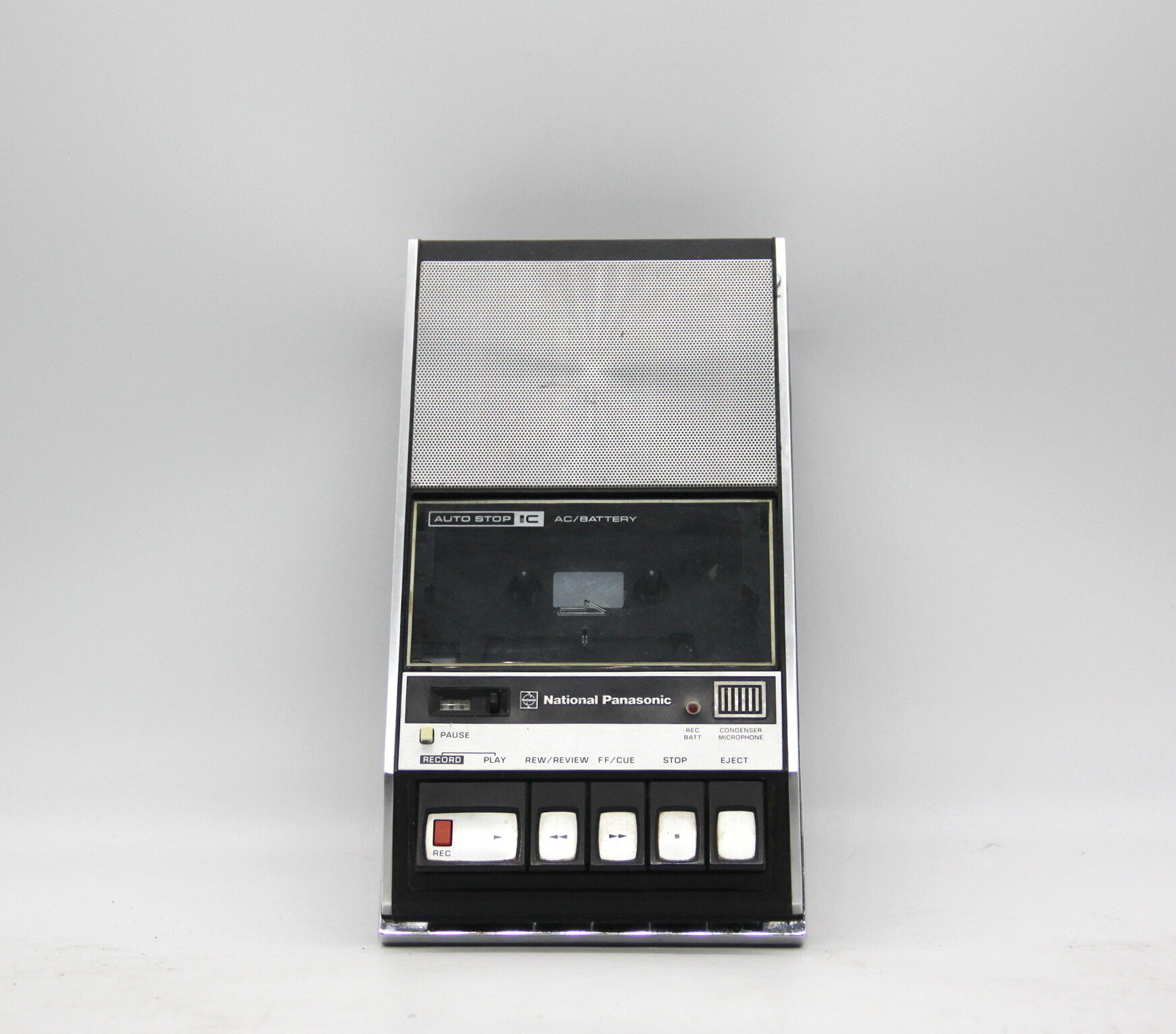 Кассетный плеер National Panasonic RQ-413S (под ремонт)