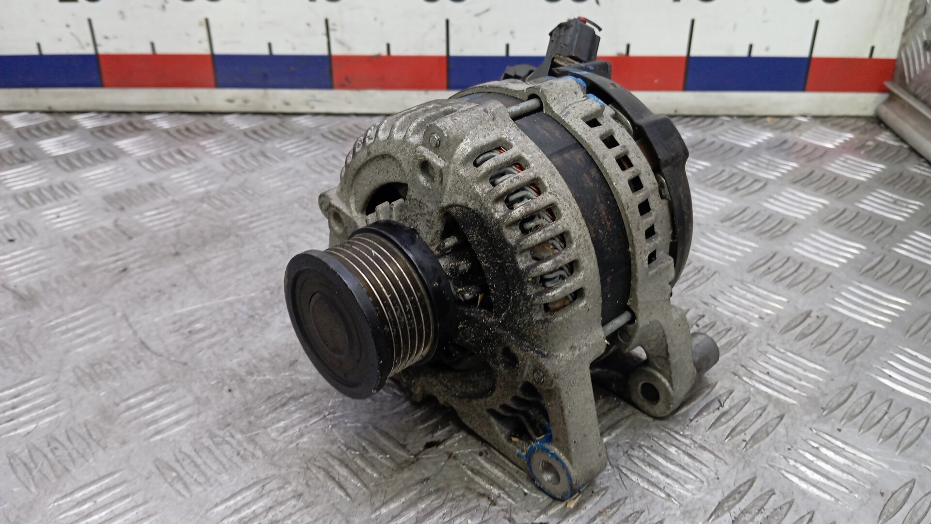 Генератор дизельный FORD KUGA 1, Номер Б/Н