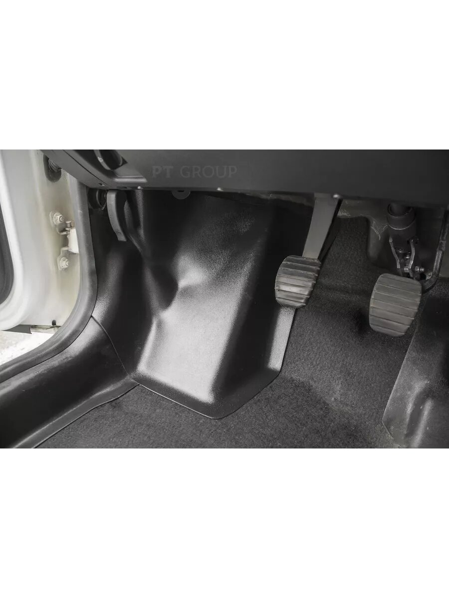 Накладки на ковролин (6 шт) (ABS) Рено Дастер 2016-2020 /Нисан Терано 2014-