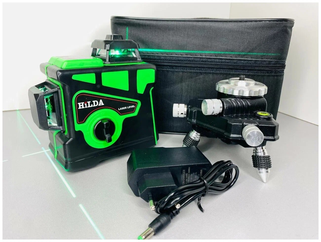 Лазерный уровень HILDA 3D, 12 линий, зелёный луч, самовыравнивающийся, с кейсом