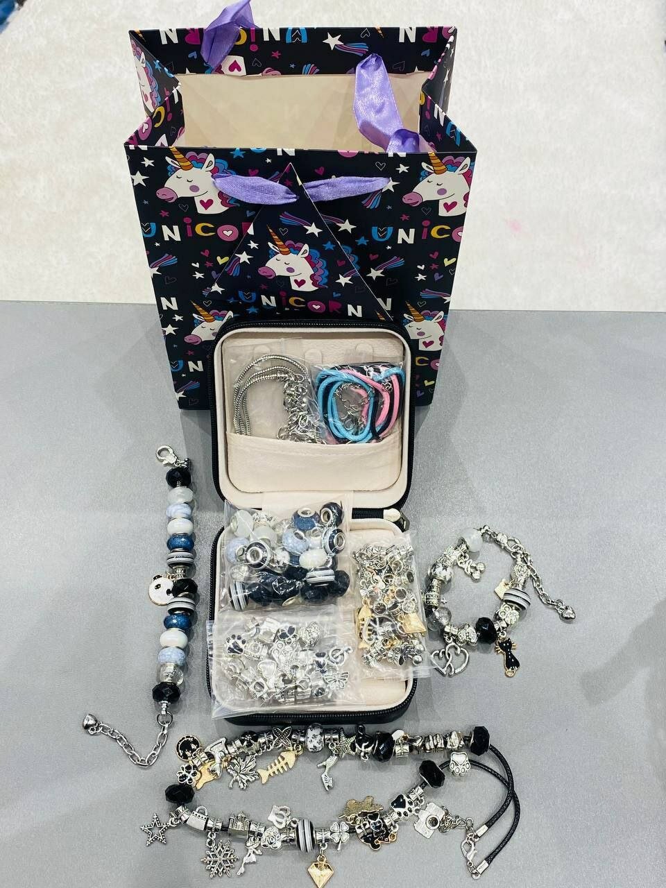 Набор для сборки украшений "Подарок на Новый год", бижутерия