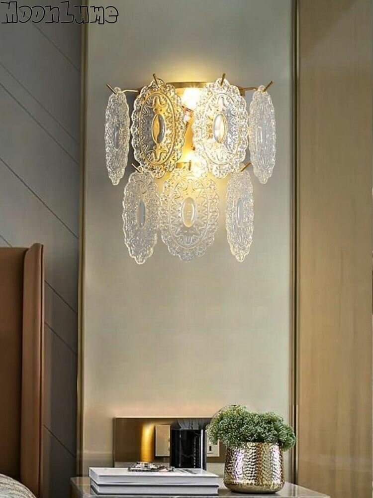 Стильный, лёгкий, роскошный настенный светильник в стиле ретро