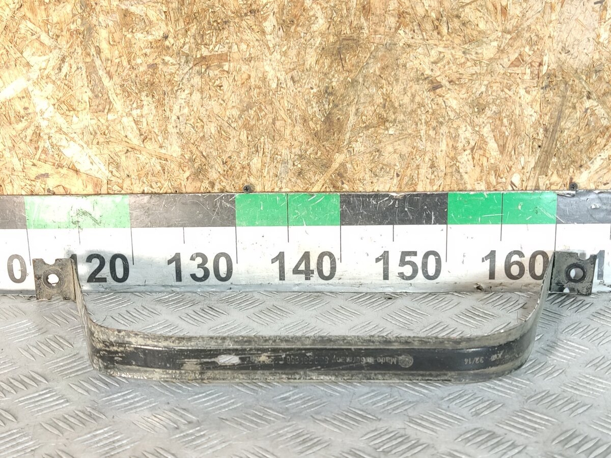 Крепление бензобака SKODA Octavia 2013-2020 5Q0201656F