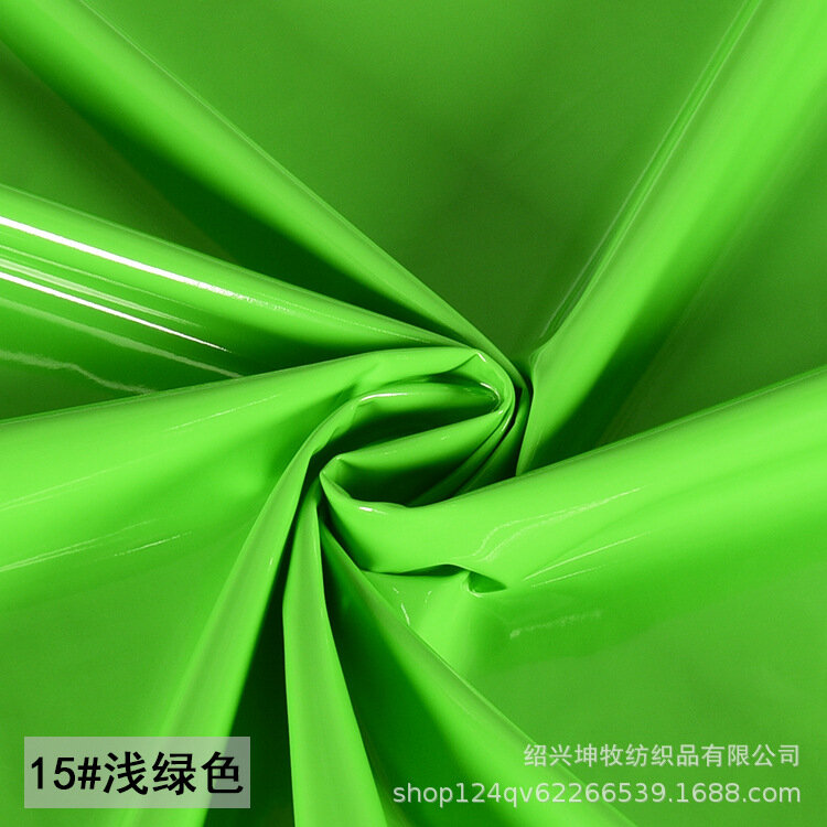 Однотонная супер глянцевая растягивающаяся зеркальная кожа, мягкая деликатная искусственная кожа, антибликовая водонепроницаемая PU ткань