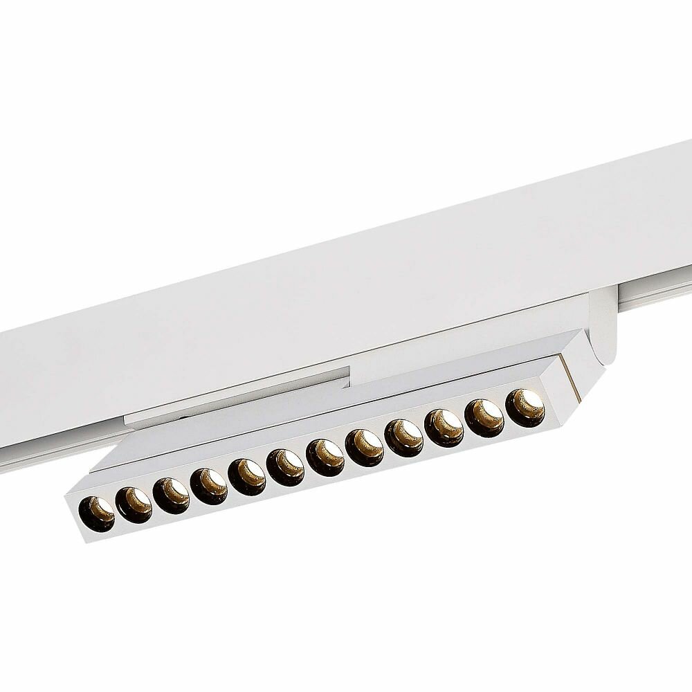 ST805.536.12 ST-Luce Магнитный трековый светильник Белый LED 1*12W 3000K 450Lm Ra>90 36° IP20 L220xW22xH117.