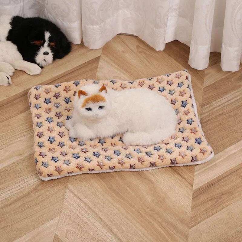 Теплый матрас для кошек и собак