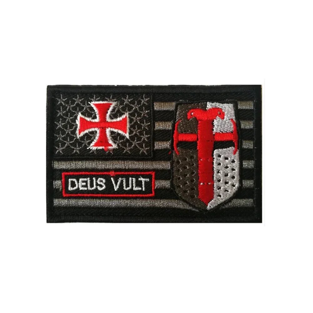 Нашивка Deus Vult, крест, шлем, 8X5CM