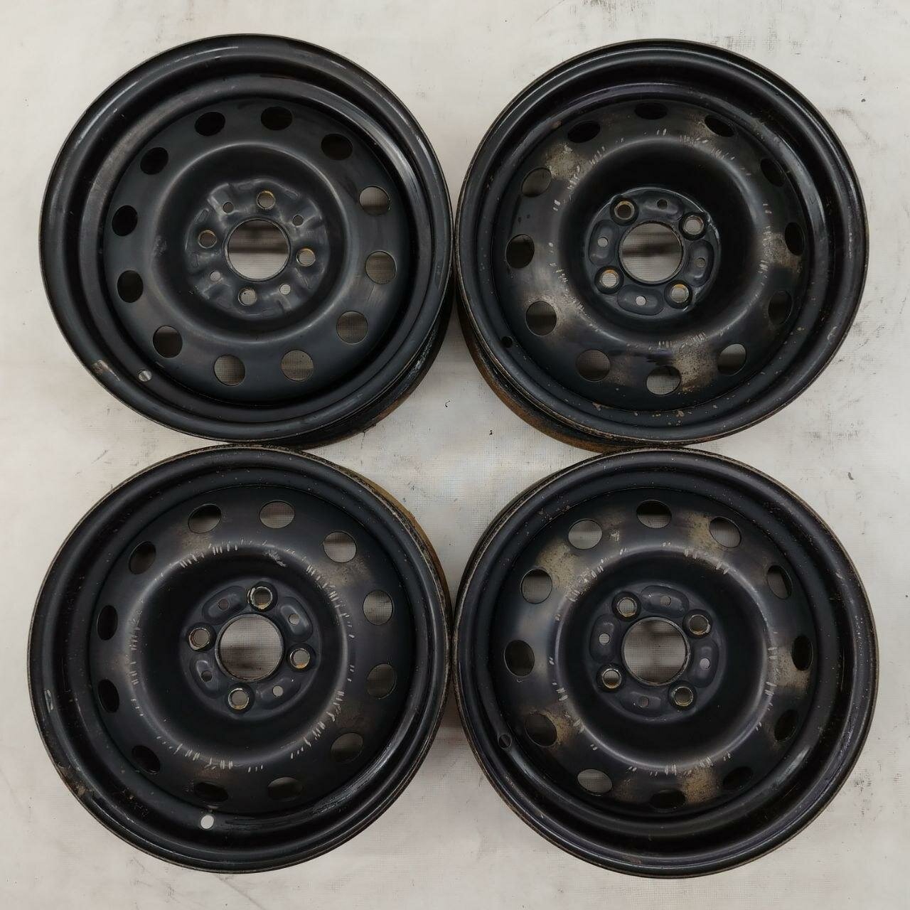 Колесные диски Штампованные 14x5.5 PCD 4x98 D58.5 ET35 (Реплика)