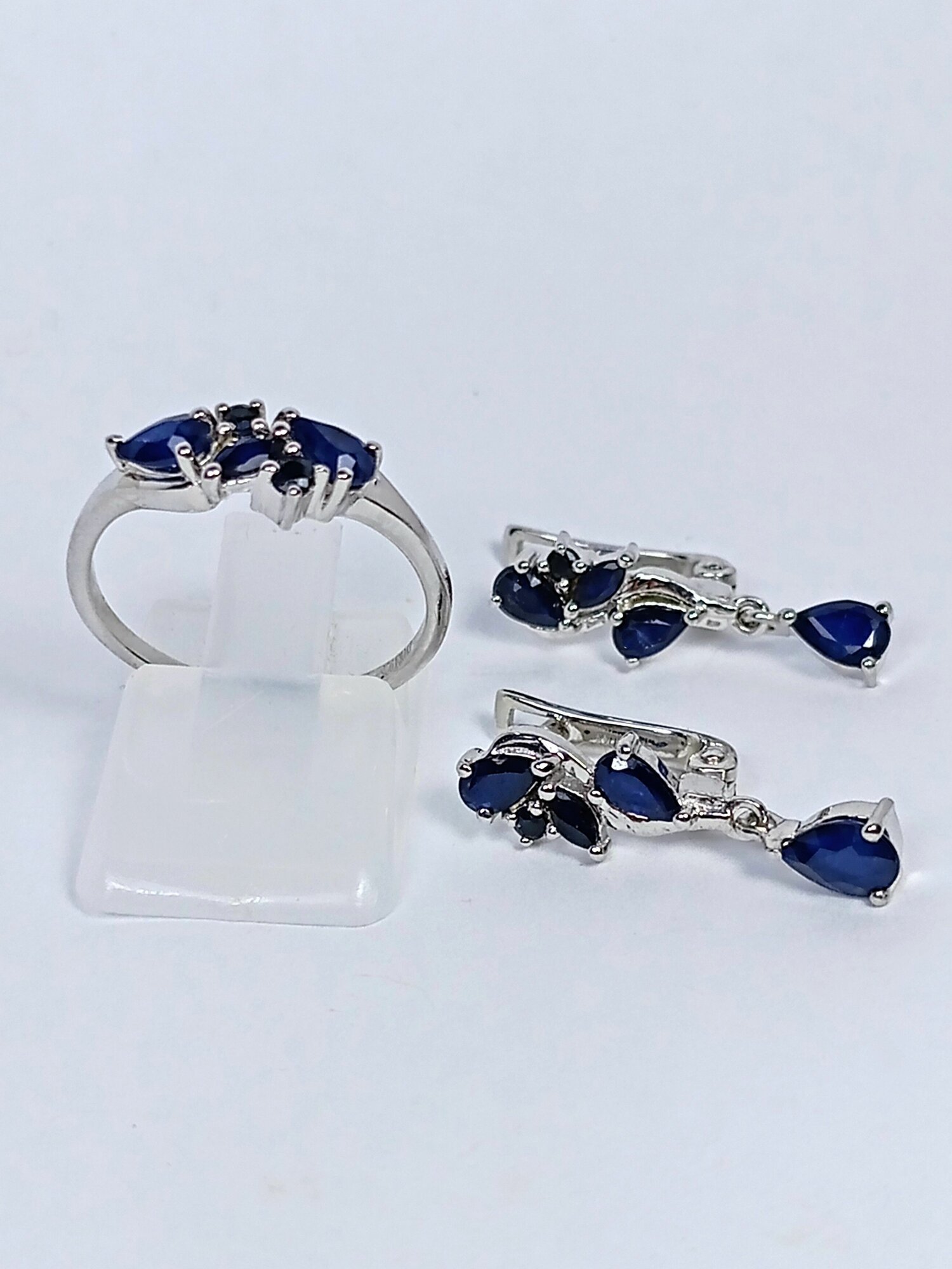 Ювелирный комплект, серебро, 925 проба, родирование, сапфир