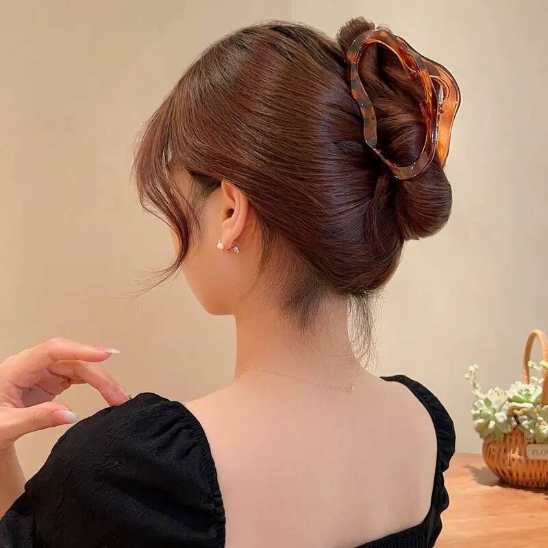 Краб для волос FreshStyle Эллипс Тигриный 11 см