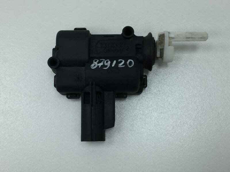 Активатор замка крышки бензобака Ford Focus 2 DA 2005-2008 кат.номер: 3M51220A20AC 1523020