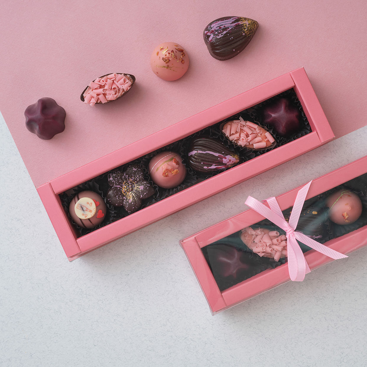 Подарочный шоколадный набор конфет Frenchkiss, Нимфея, в розовом цвете