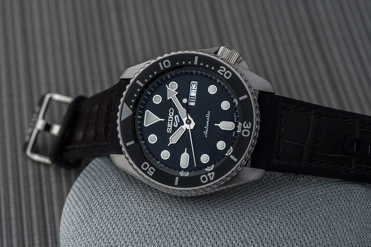 Наручные часы SEIKO, черный — фото 1