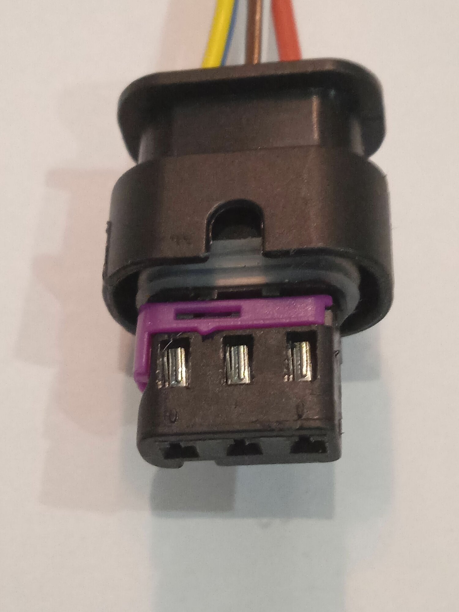 Разъем для парктроника Audi, Volkswagen, Skoda, VAG. Разъём датчика ...