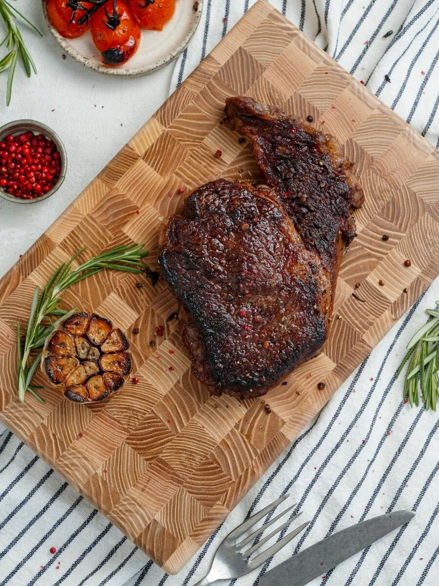 Маленькая разделочная доска, торцевая из ясеня 200x300x30 мм
