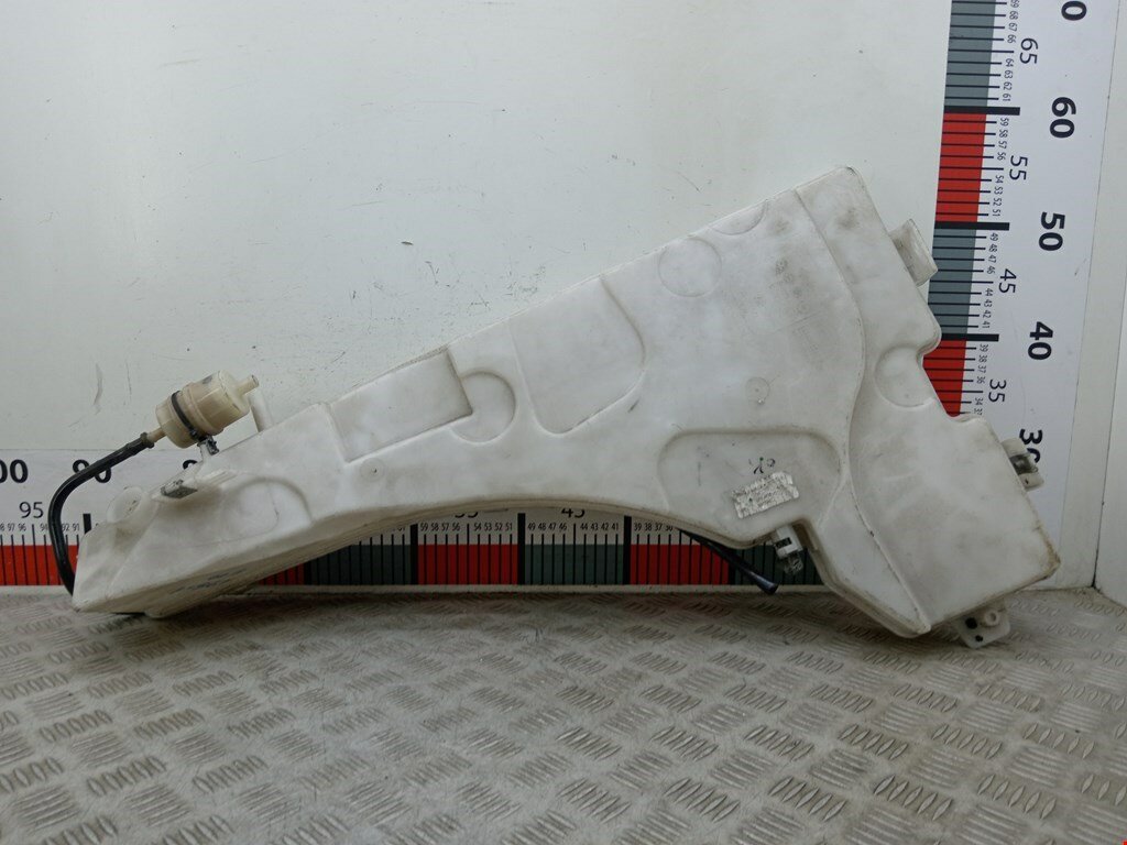 Бачок омывателя BMW X5 (E70) 61667162588 арт. 2243522