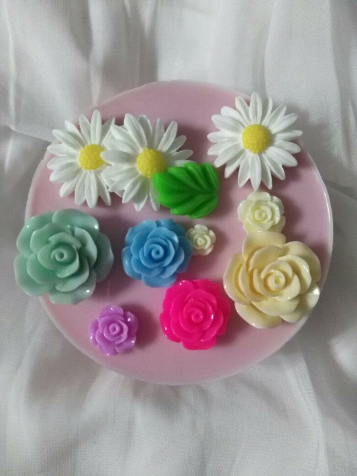 Розы/ромашки cиликоновая форма для мыла, гипса, свечей 3D