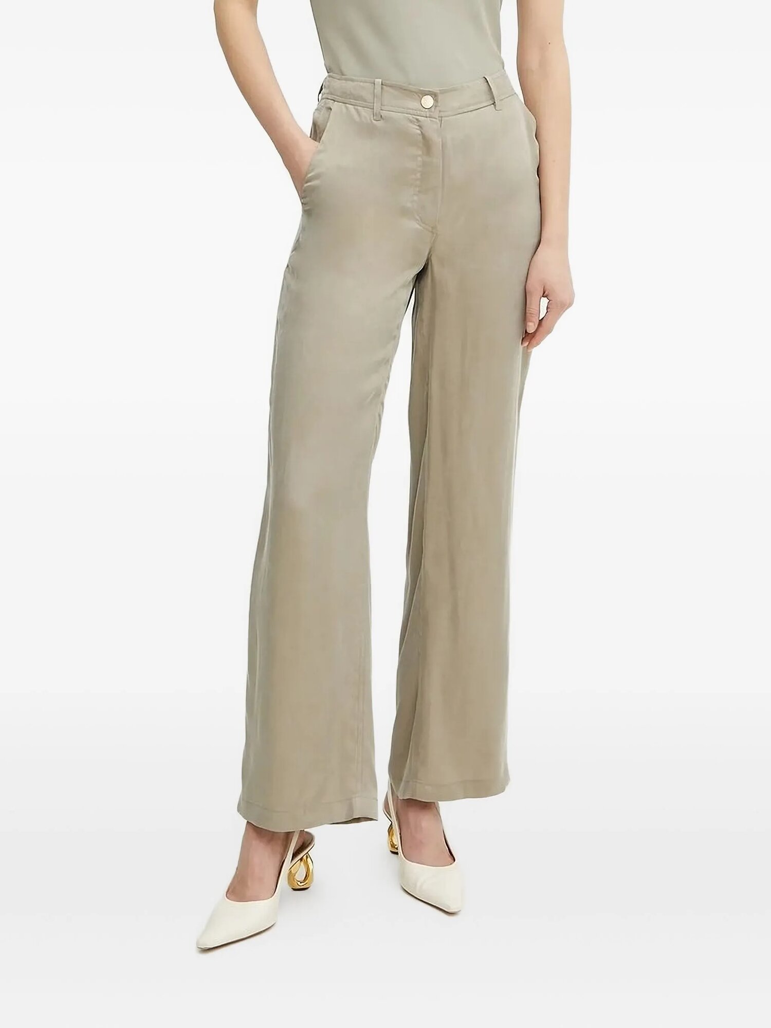 Брюки классические