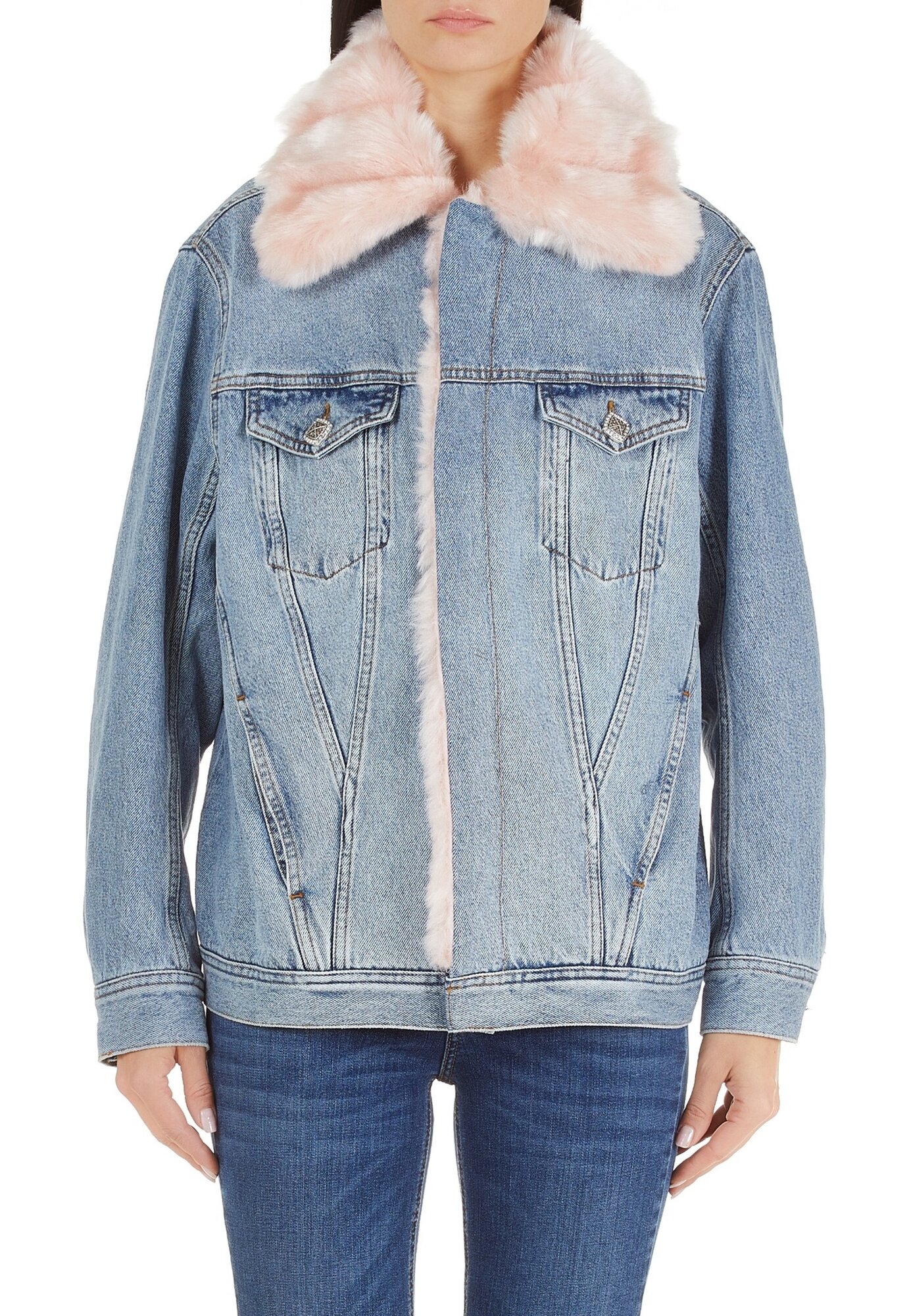 Куртка джинсовая