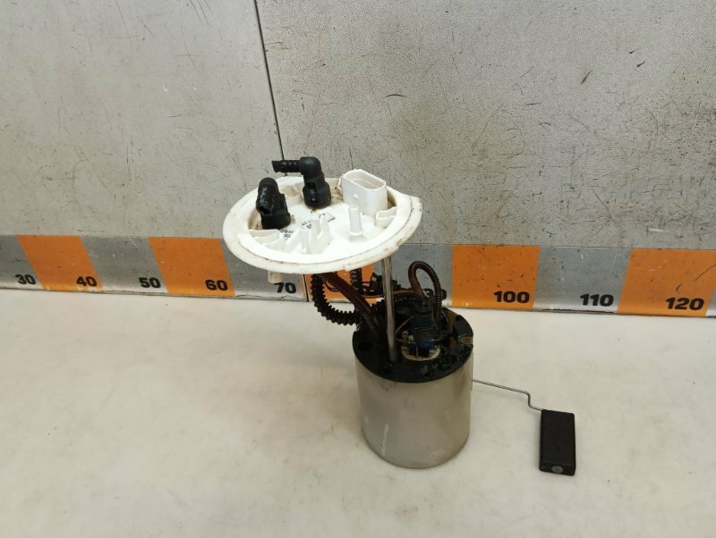 Б/У Дефект, Бензонасос Насос топливный Audi A6 C6 403962 VAG арт. 4F0919051P