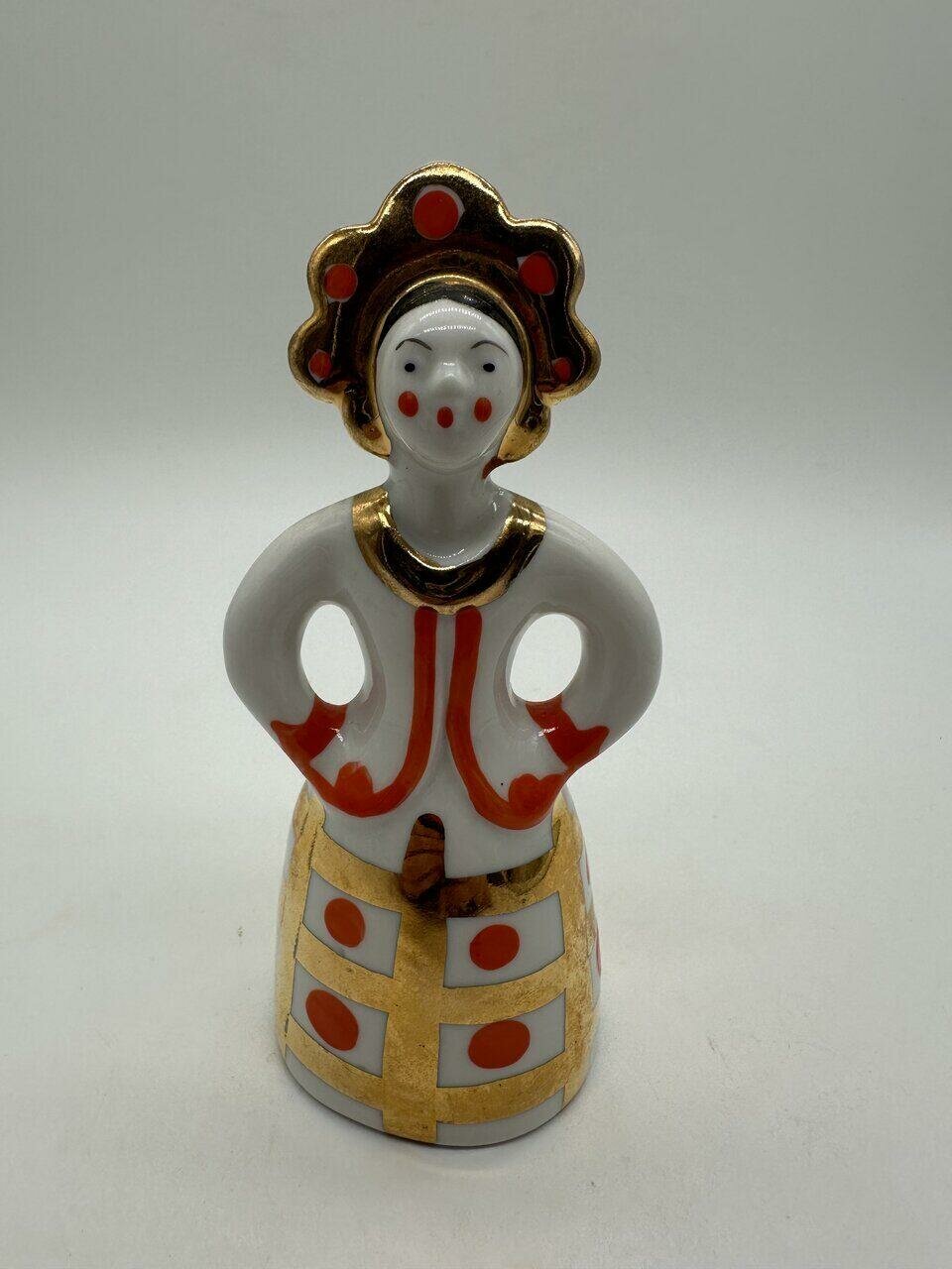 Статуэтка Девушка в кокошнике Дулёво Фарфор ссср 70 годы винтажная