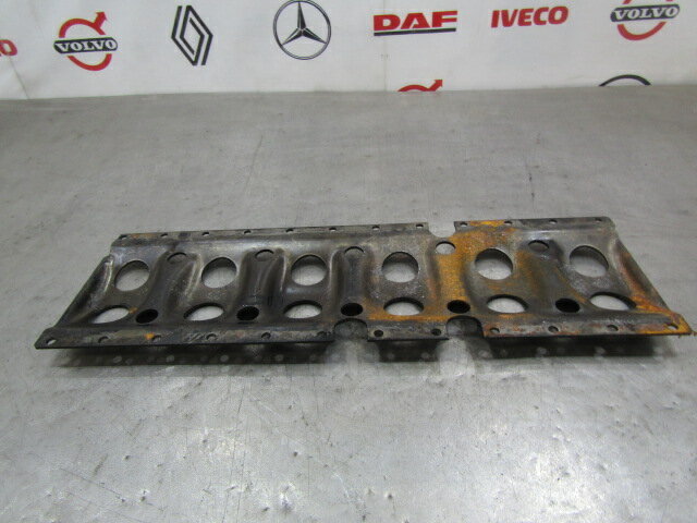 Маслоотражатель двигателя DXI11 Renault Premium