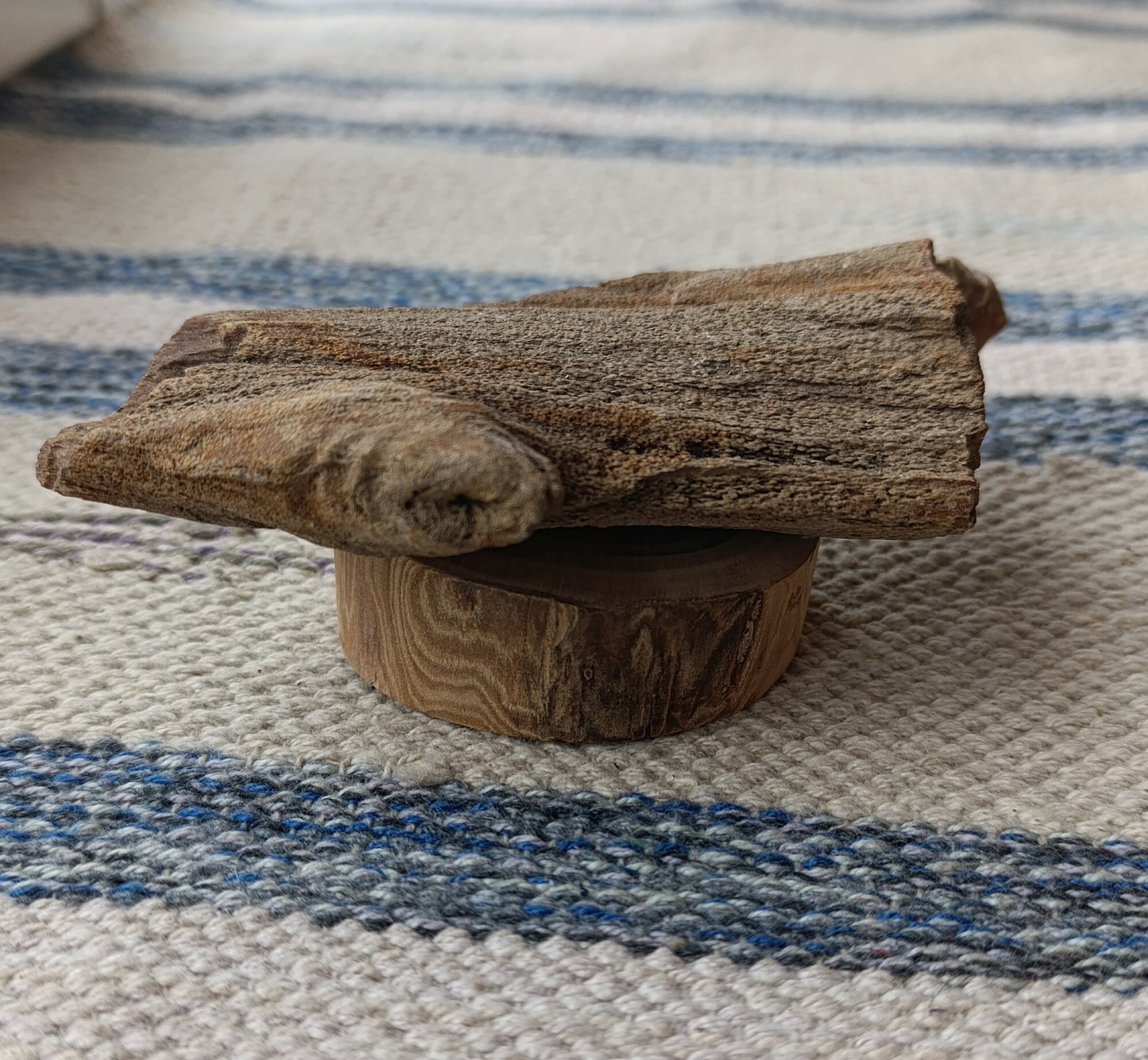 Сувенир "Древнее окаменевшее дерево №3", от мастерской "Поделки Домового"