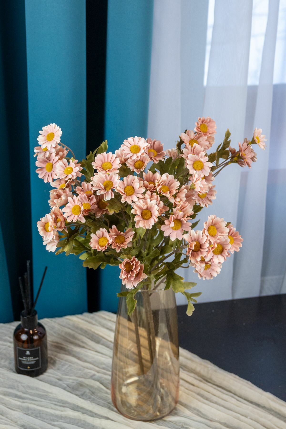 Искусственные цветы для декора и интерьера флористические премиум Ромашка розовая 2 ветки 55см