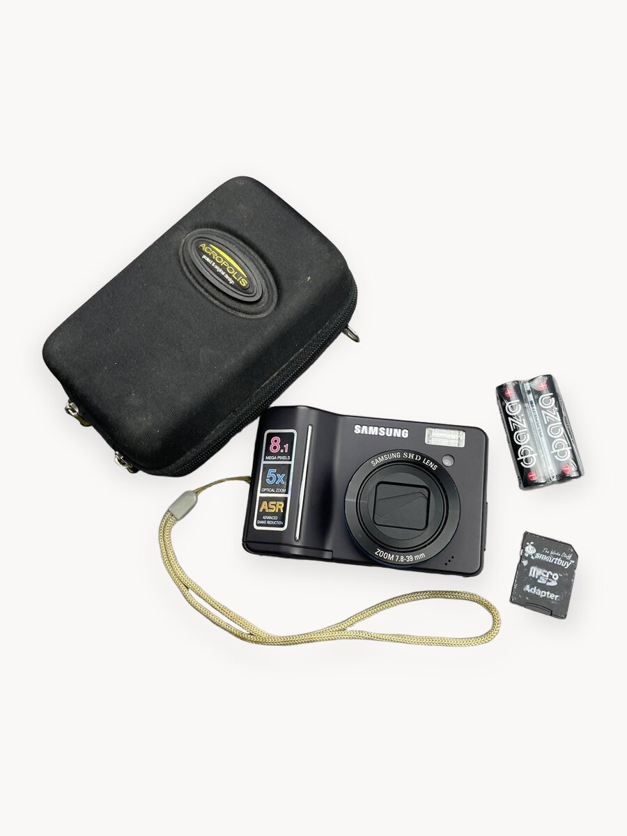 Цифровой компактный фотоаппарат Samsung S850, черный