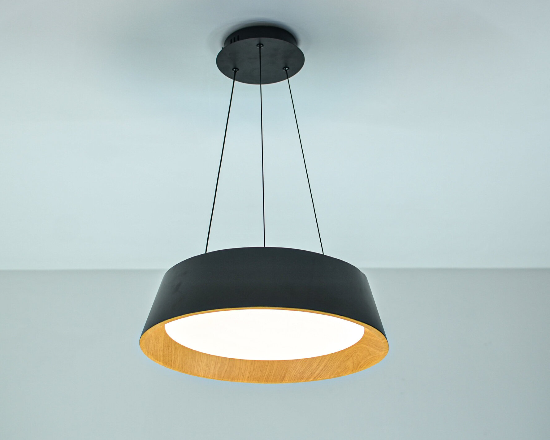 Подвес люстра светодиодная светильник лофт с пультом GLD 23900-D450-H120-72W-BK, LUCETY, площадь освещения 15 кв. м.