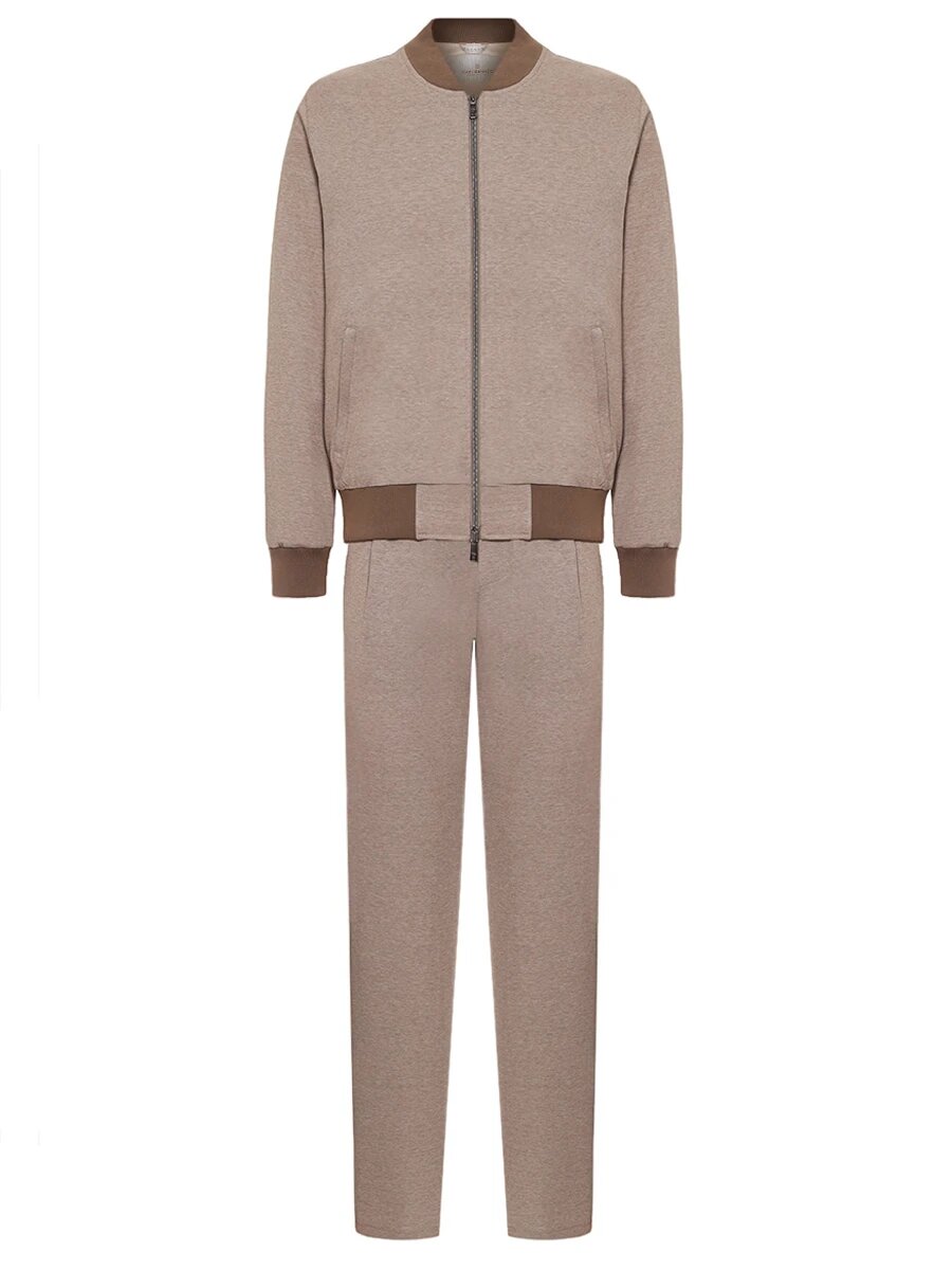 Костюм спортивный