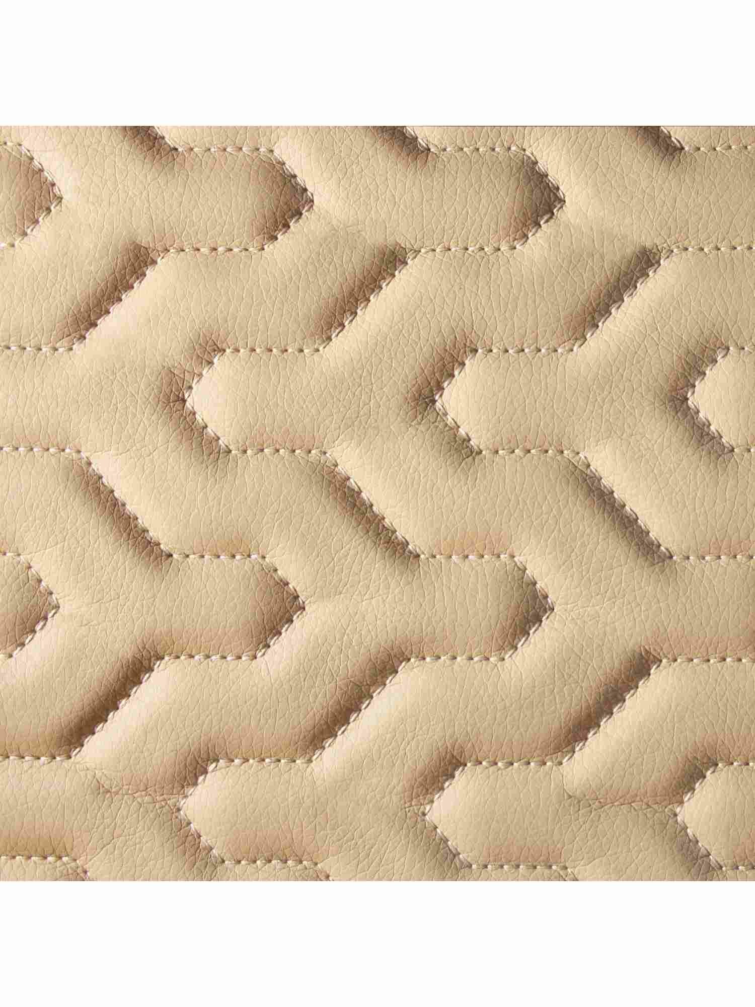 Экокожа стёганая «intipi» Castle (бежевый/бежевый, ширина 1.35 м, толщина 5.85 мм) belais #15231