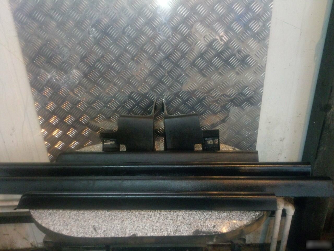 Молдинг двери Mazda CX-7 Мазда Сх-7Сх-7,сх7,сх 7 EG2151RG0D