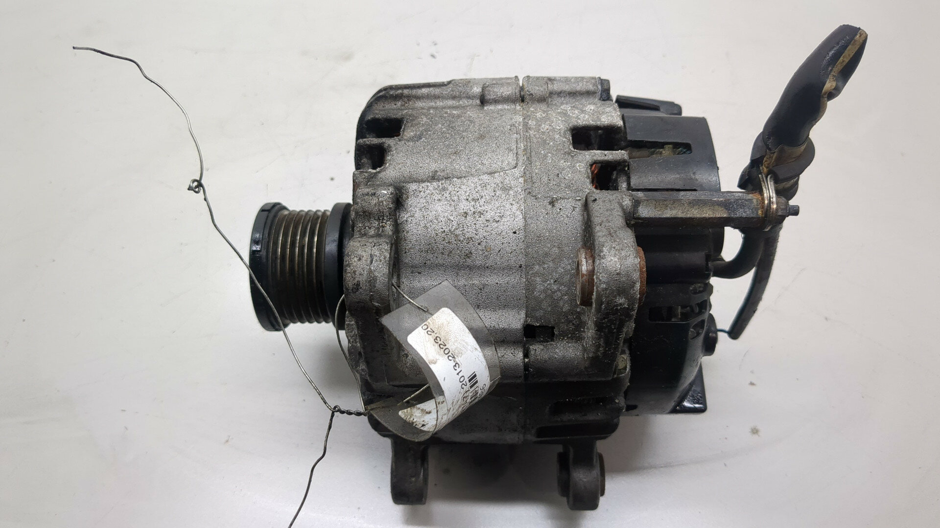 Генератор Skoda Octavia (A7) Б/У