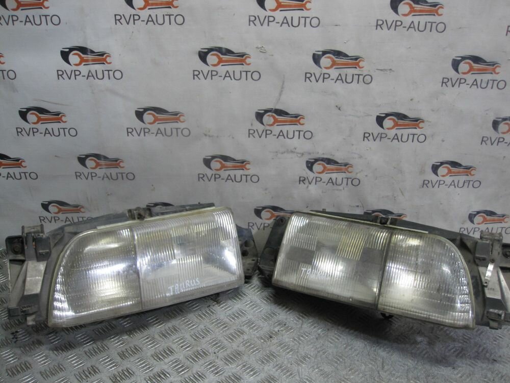 Фара Ford Taurus 1 1985-1991 Ford