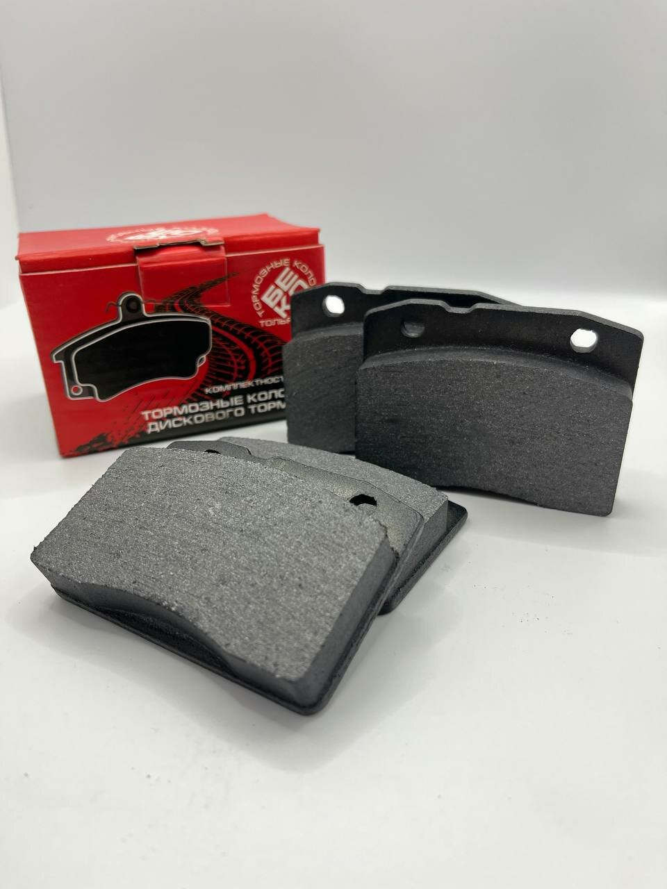 Колодки тормозные ВАЗ-2101-2107 передние (комплект 4 шт.) 2101-3501090 беко