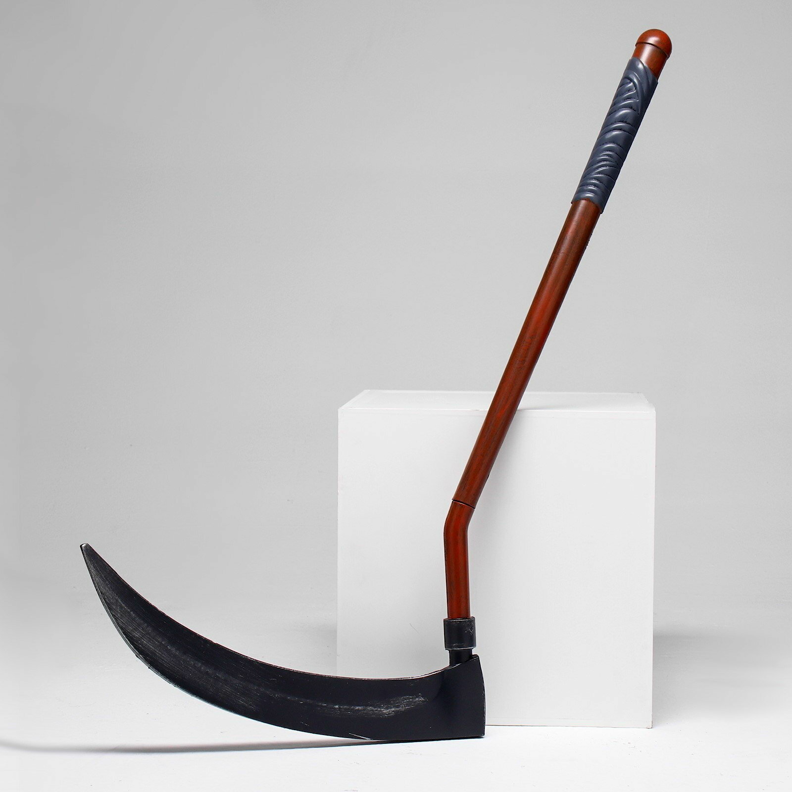 Сувенирное оружие "Коса жнеца", 100x55 см, пенополистирол, возраст: для взрослых