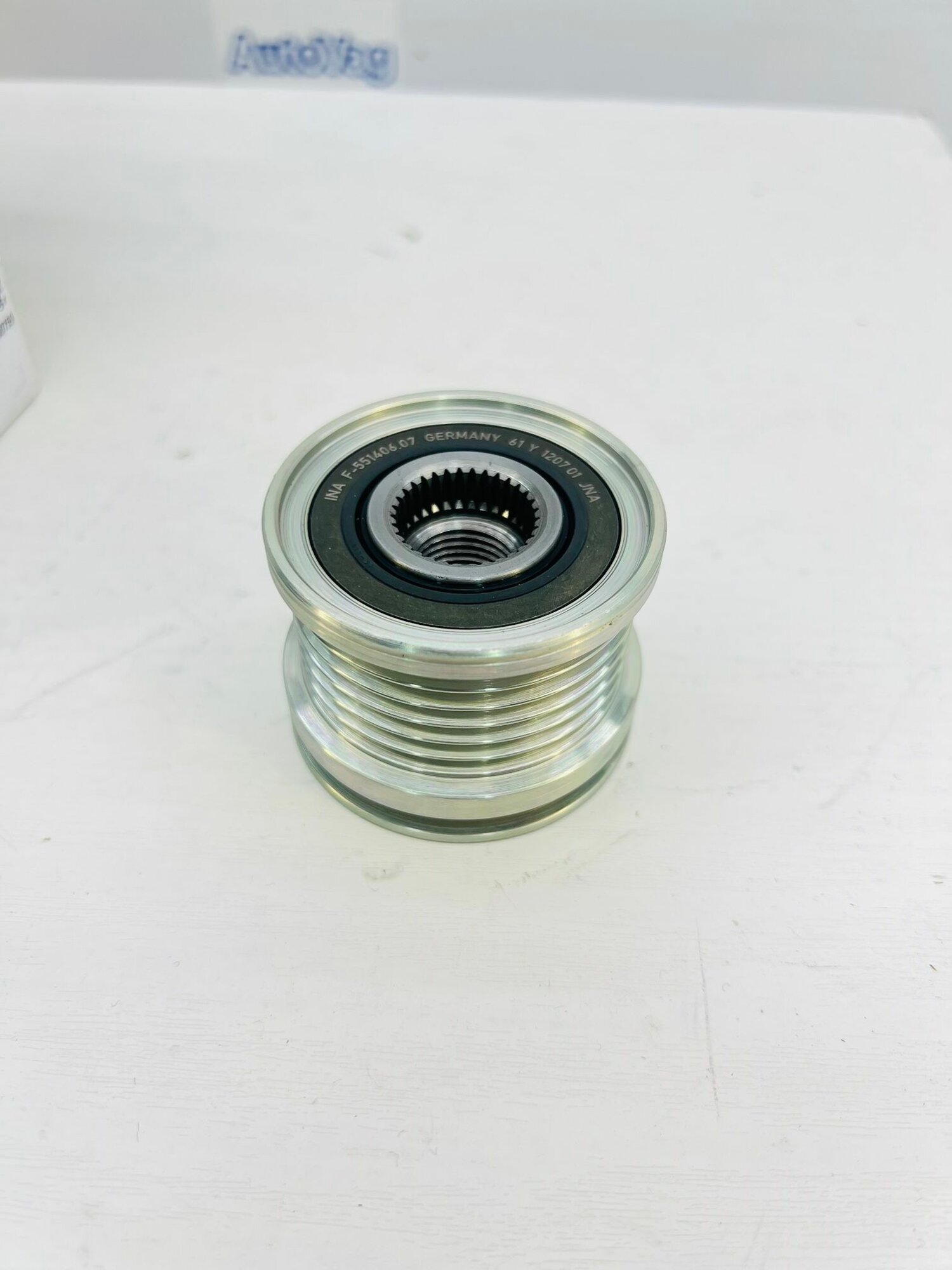 Шкив генератора Volkswagen amarok 2.0 tdi