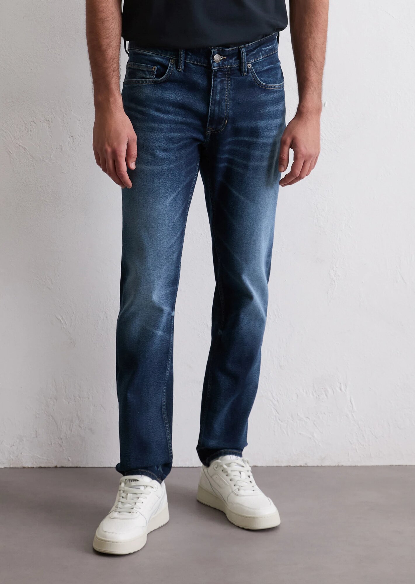 Джинсы классические Sjöbo shape 