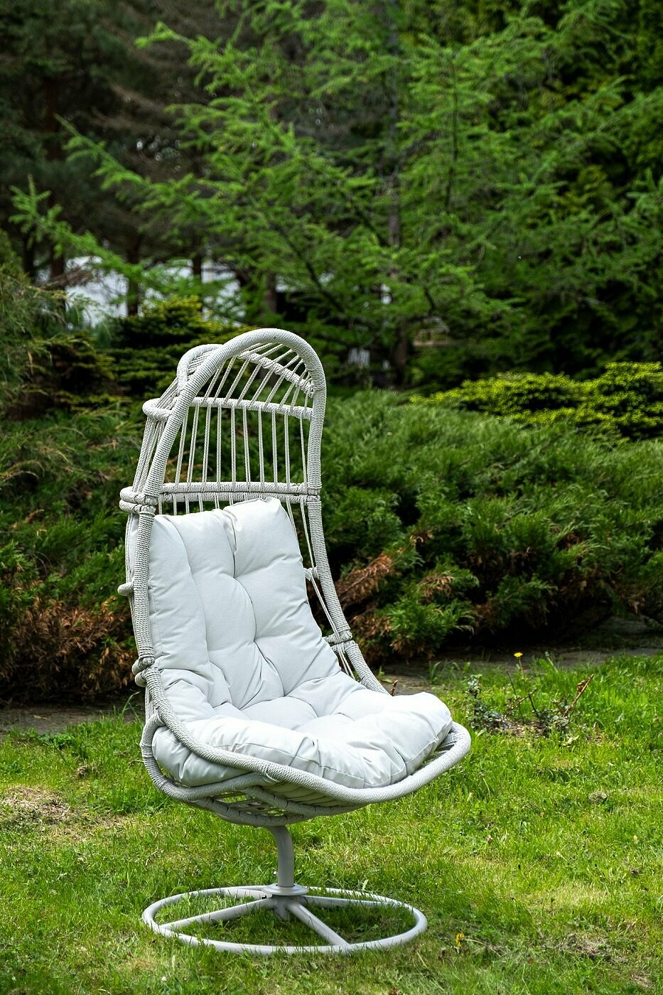 Кресло-кокон 4sis севилья бежевое из искусственного ротанга, подушка, 780x840x1580