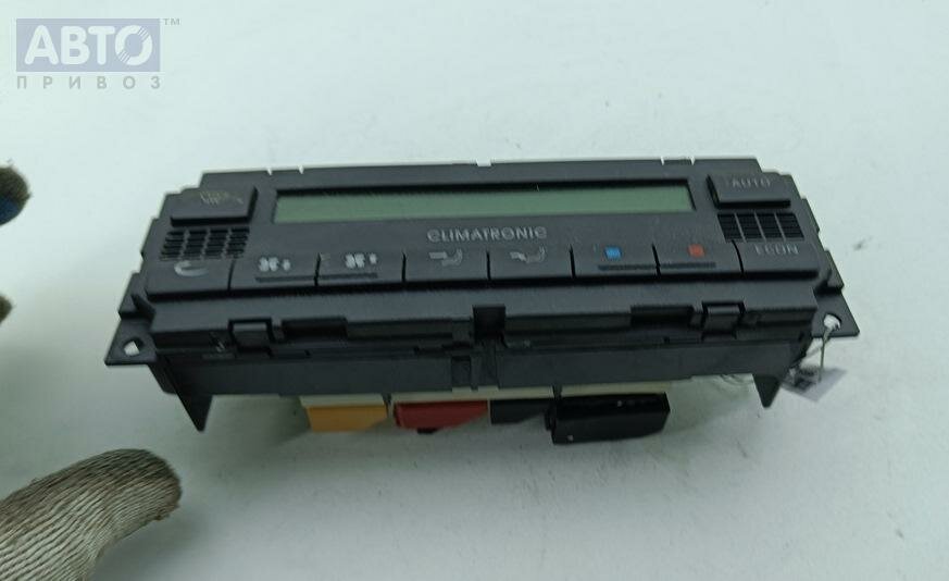 Переключатель отопителя Skoda Octavia mk1 (A4 1U) 1996-2010