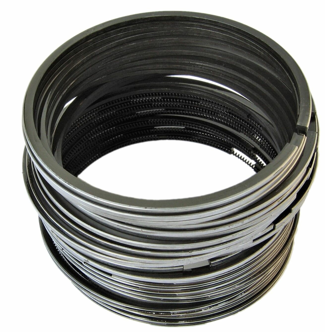 Поршневые кольца 929.045.04, напыление - молибден, для колесных тракторов и экскаваторов марки МТЗ