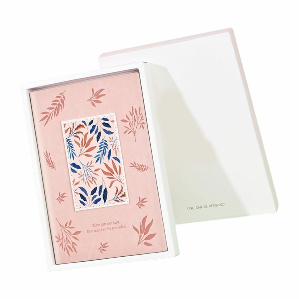 Тетрадь в кожаном переплете, 256 страниц