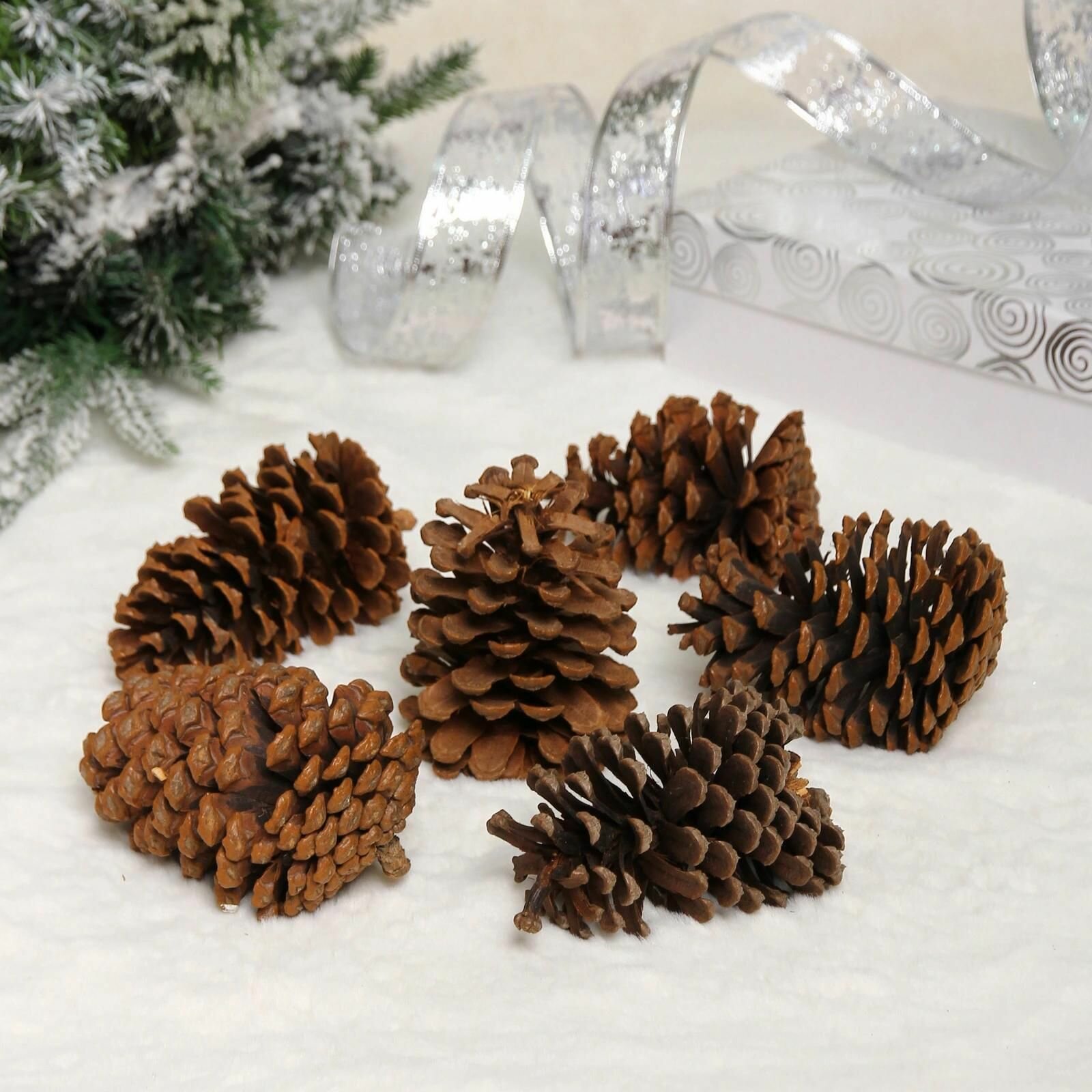 Композиция новогодняя Серпантин Шишки в лесу, длина 12 см, 6 шт