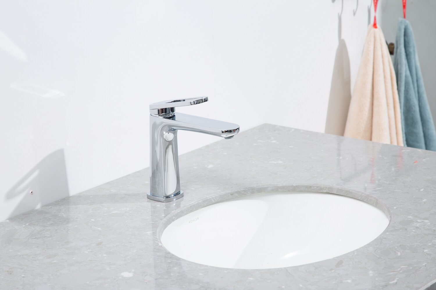 Смеситель для раковины с фиксированным изливом Gappo G27 G1027 латунь, хром