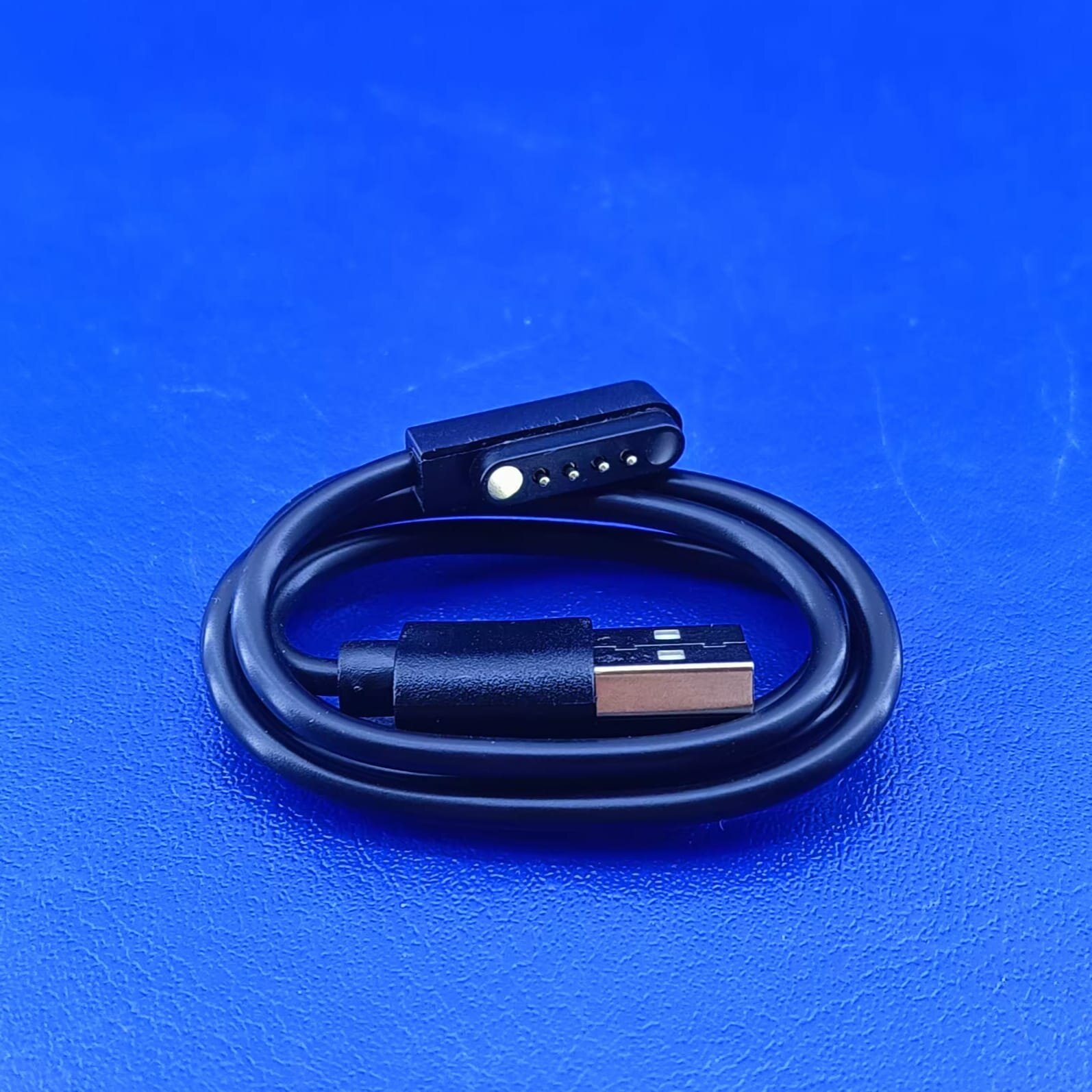 1 штука Магнитный кабель (зарядка) 4pin на погопинах с USB (арт.79067)