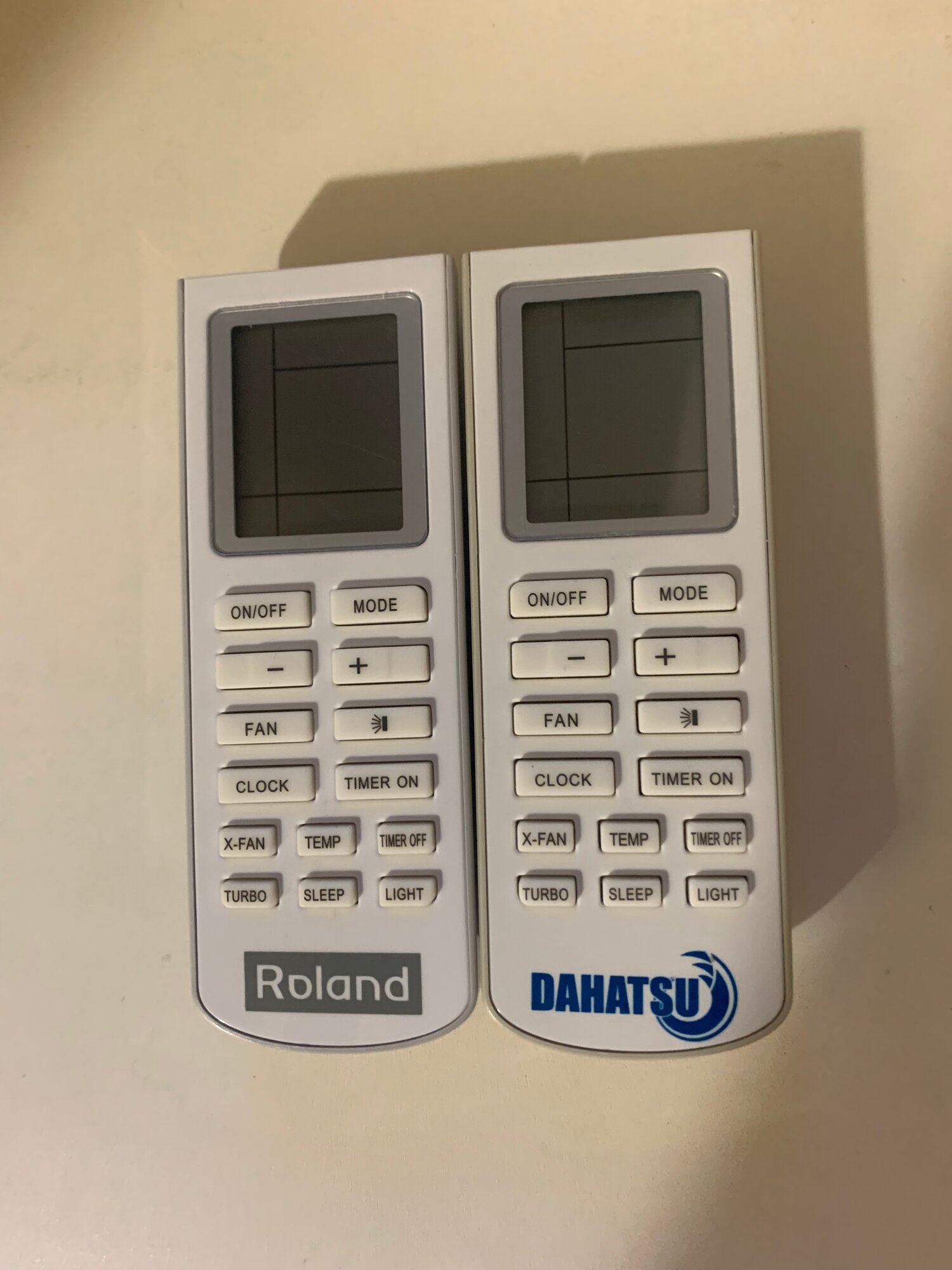 Пульт Dahatsu YK1F, для кондиционеров JAX/RAPID/ROLAND, оригинальный